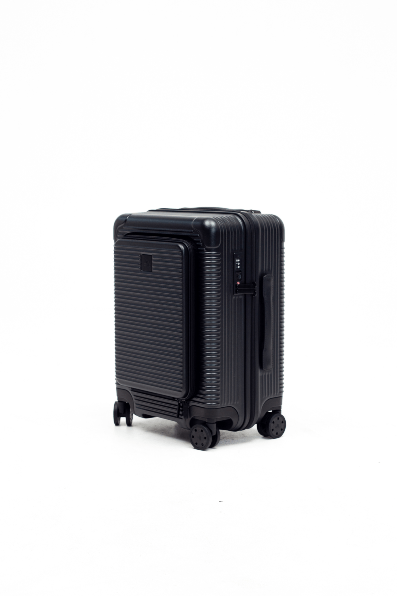 AIDAN | The Worlds Most Advanced Luggage & Suitcases – AIDAN Australia
