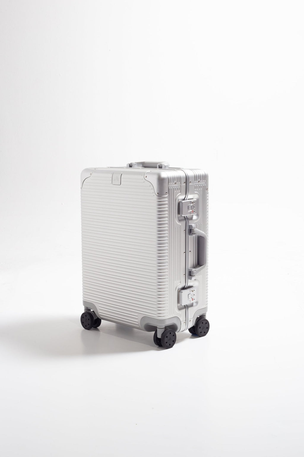 Apollo S Passenger Overhead 'Advanced' - Premium Suitcase – AIDAN Australia